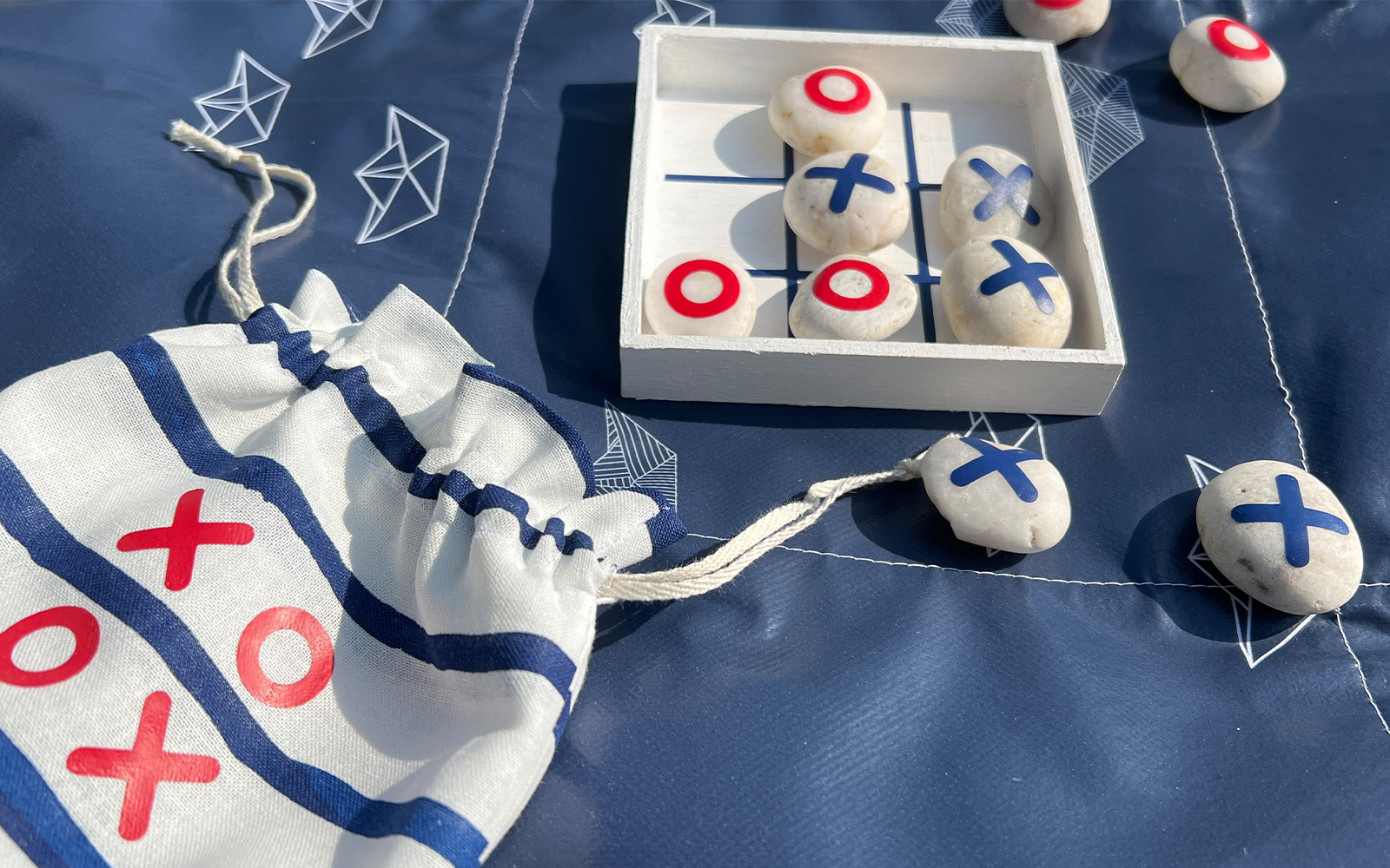 Tic-tac-toe travel set | Brother | Blog