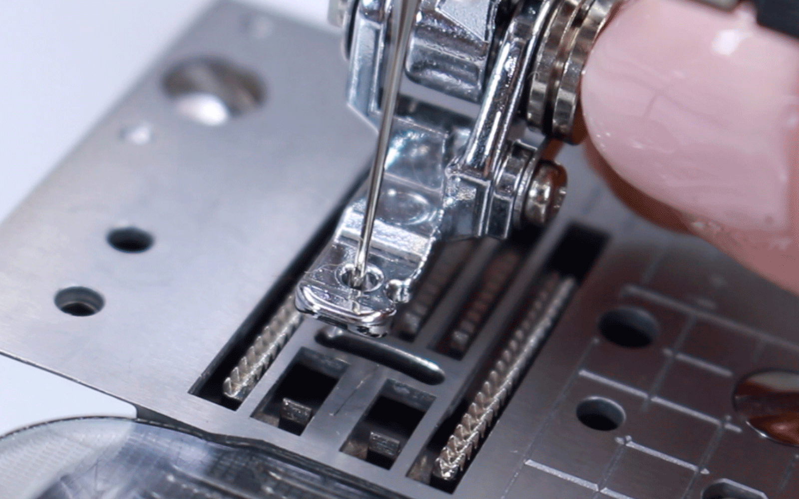 Couching embroidery | Brother | Blog