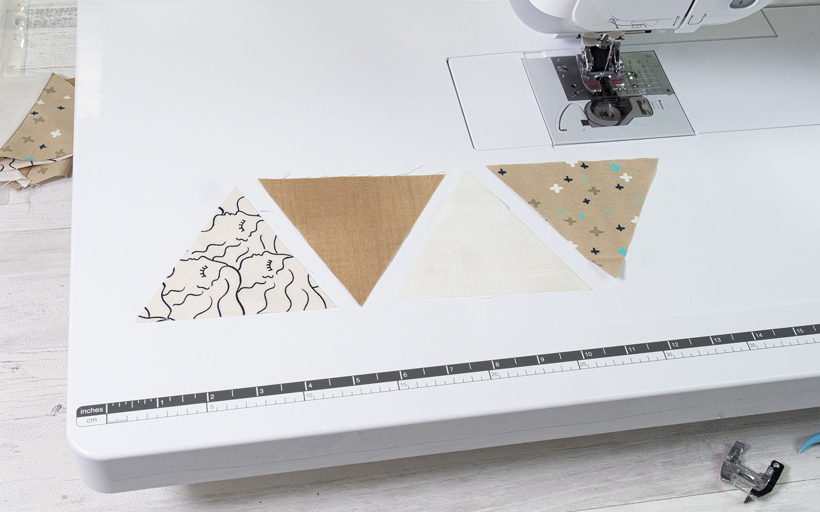 Perfect triangle patchwork | Quilting | Brother