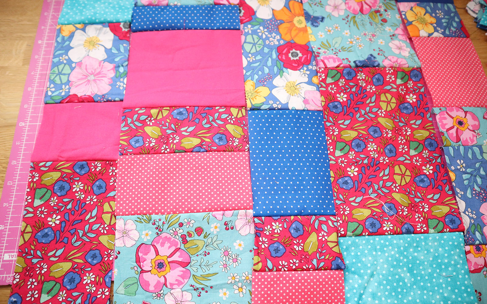 Crafty Lass patchwork tablecloth | Brother | Blog