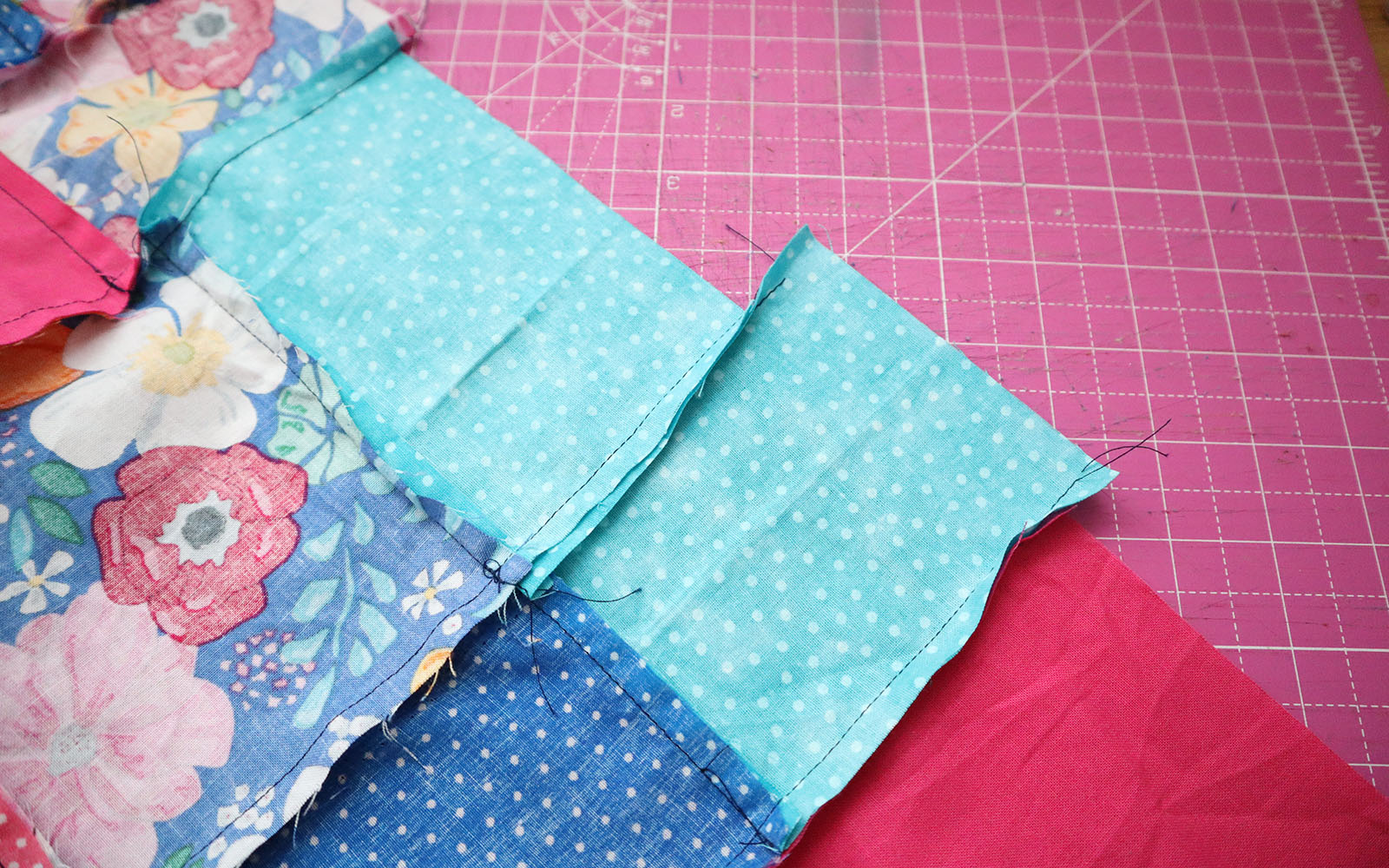 Crafty Lass patchwork tablecloth | Brother | Blog