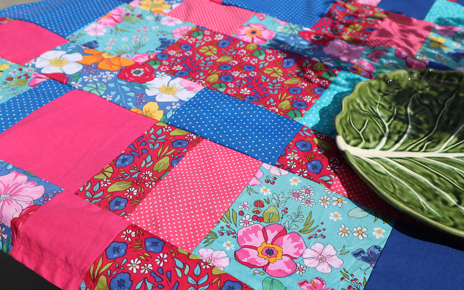 Crafty Lass patchwork tablecloth | Brother | Blog