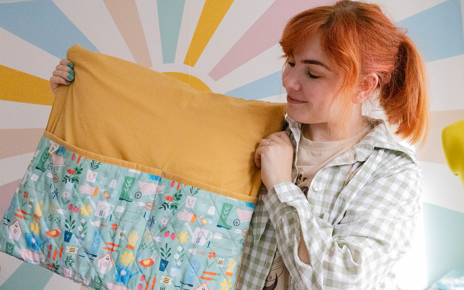 Quilted book cushion | Brother | Blog