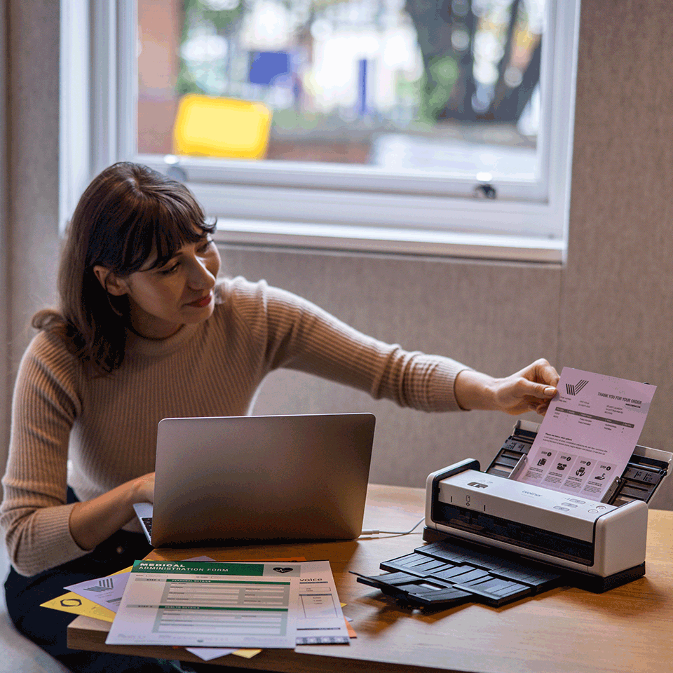 ADS-1300 | Small Scanner, Compact and Portable | Brother UK